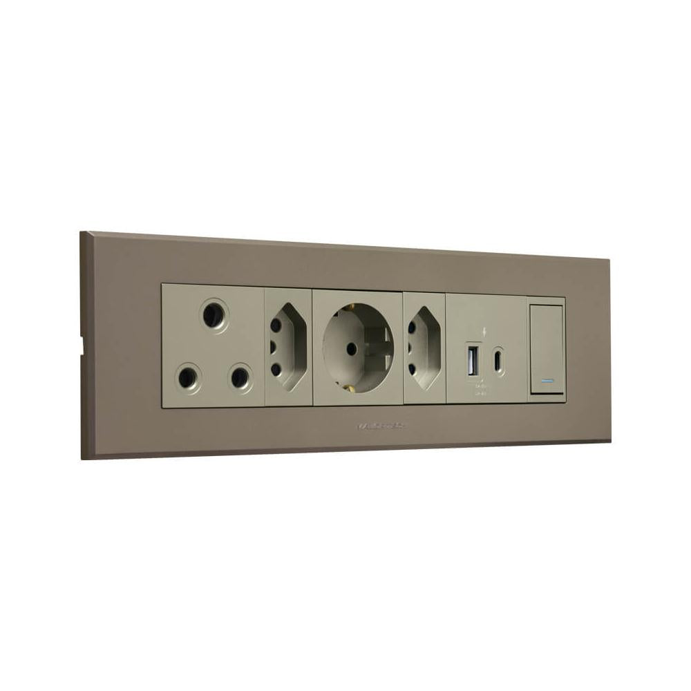 VETi 3 Aura Omni Cluster 2x USB + 2x V-Slim + RSA + Schuko Socket ...